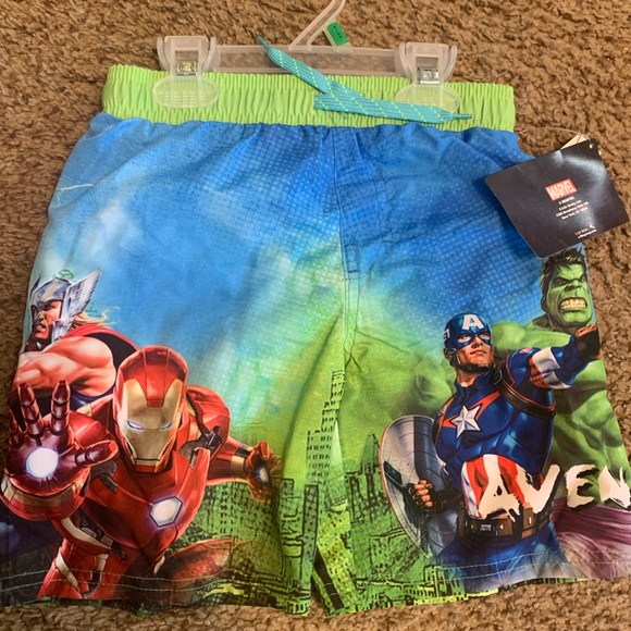 Avenger | Swim | Marvel Avengers Boys Swim Trunks 4 56 7 New Hulk ...